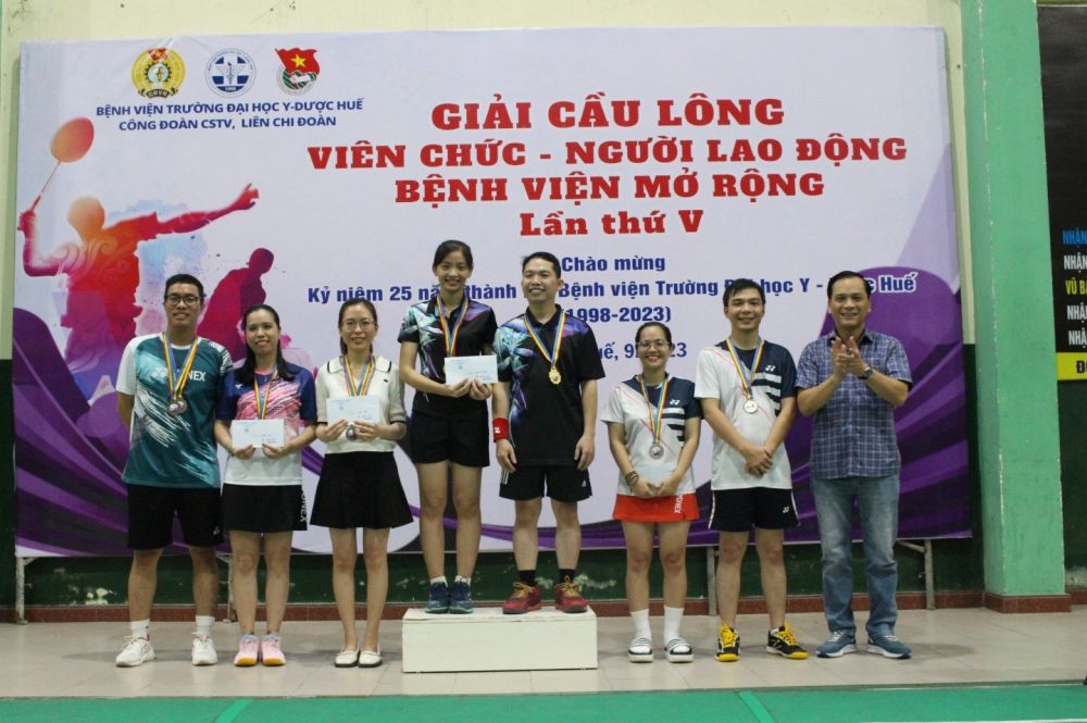 Thông tin hoạt động | Giải cầu lông Viên chức-Người lao động Bệnh viện mở rộng lần thứ V, Chào ...